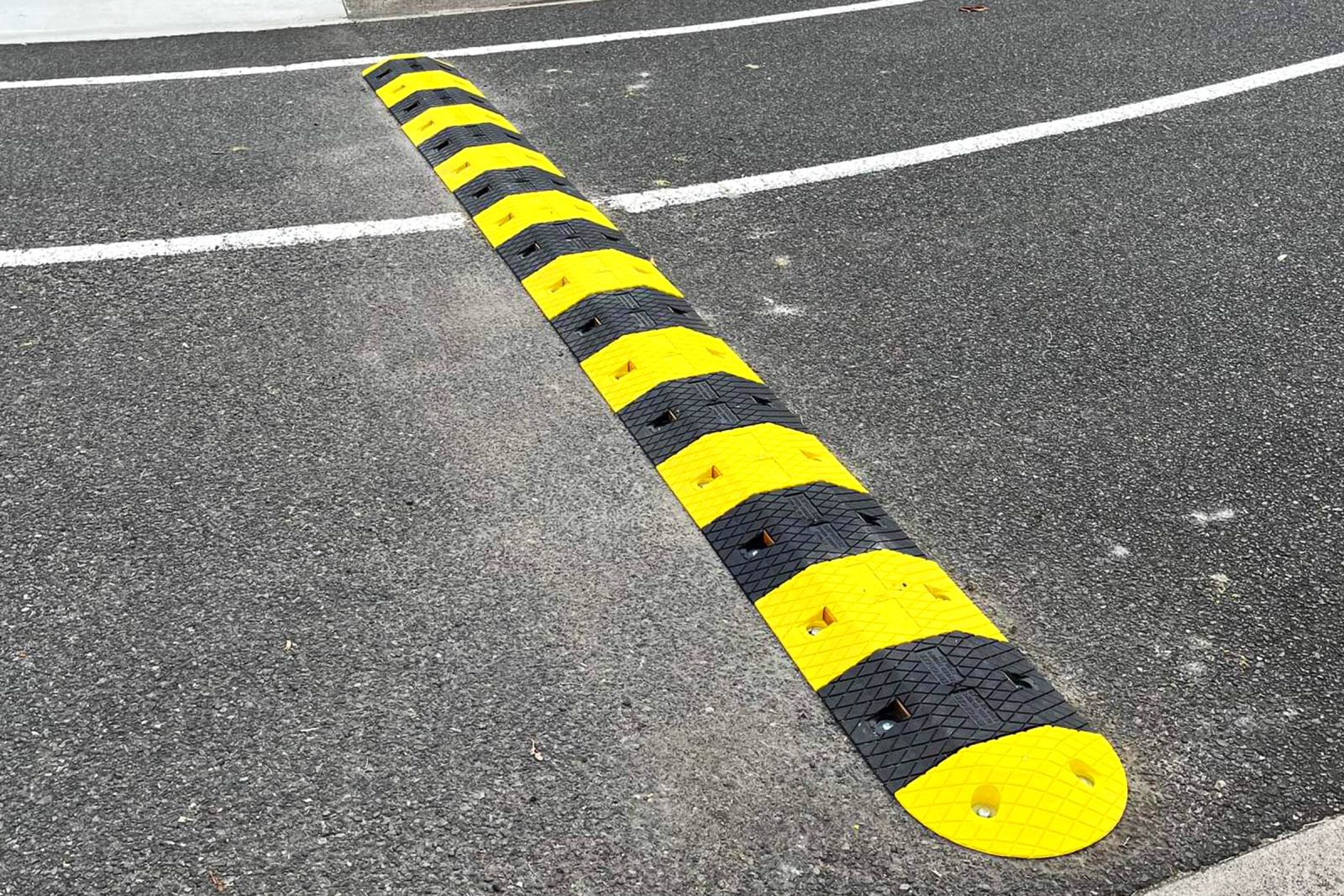 SPEED HUMPS Made In Qatar Gate